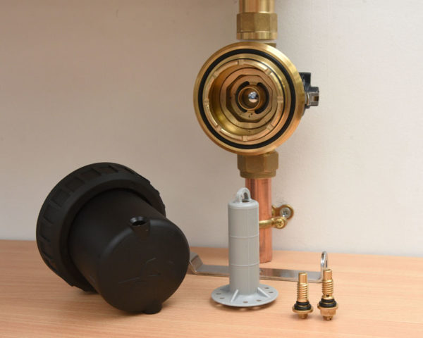 INSTALLATION GUIDE: Adey MagnaClean Atom - PHPI Online